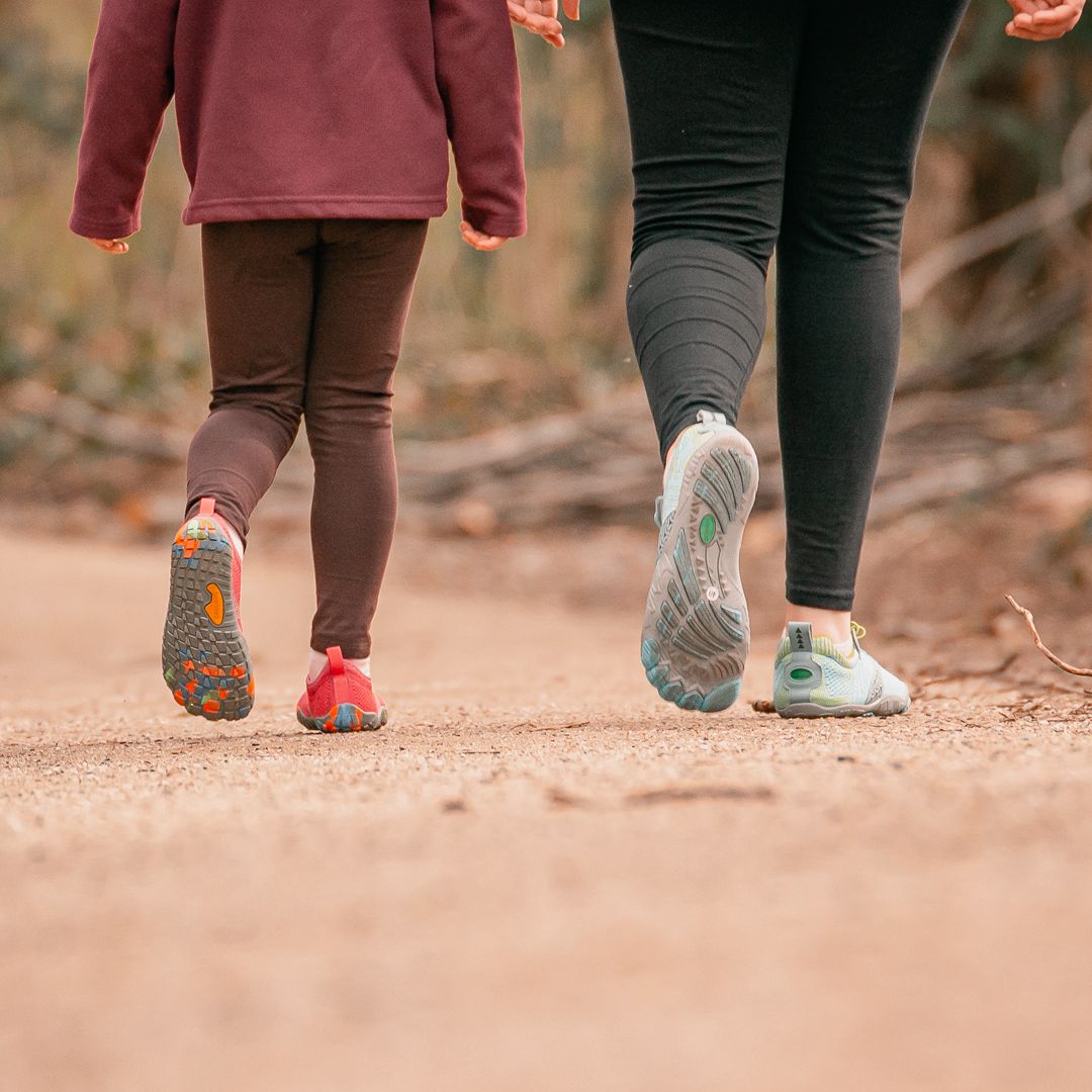 Lass das Kind frei – Saguaro Barfußschuhe